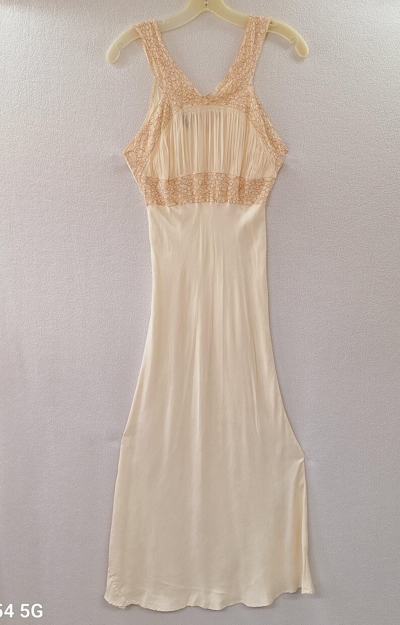 Sensual 1930's Rare Velglo Vintage Ivory Silk, Chiffon Negligee Lace ...