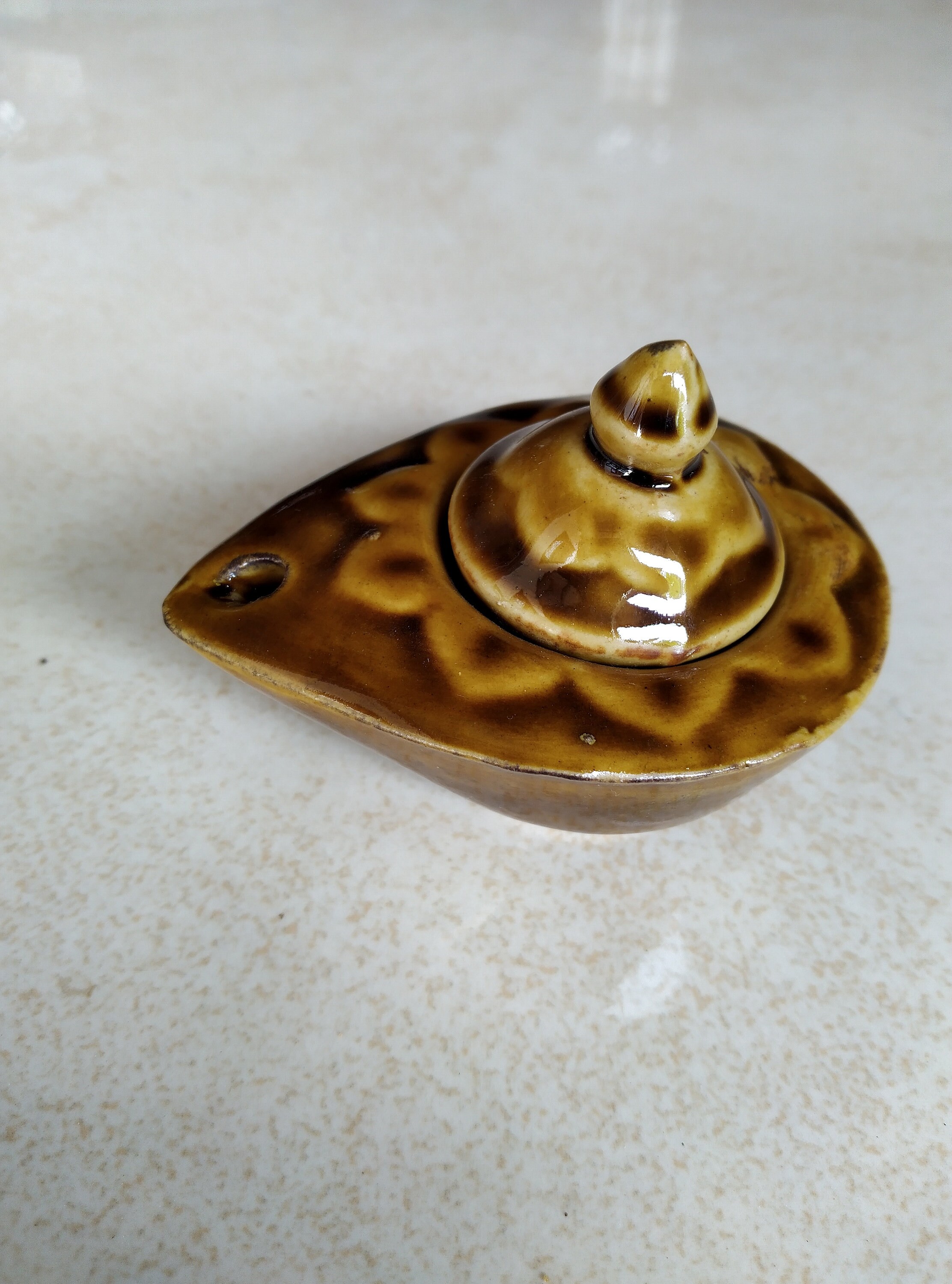 Ceramic Oil Lamp Pot Handmade Separate Lid Self Handle Home Lighting ...