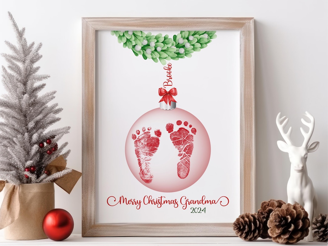 PRINTABLE Personalized Christmas Handprint Art Christmas Bauble ...