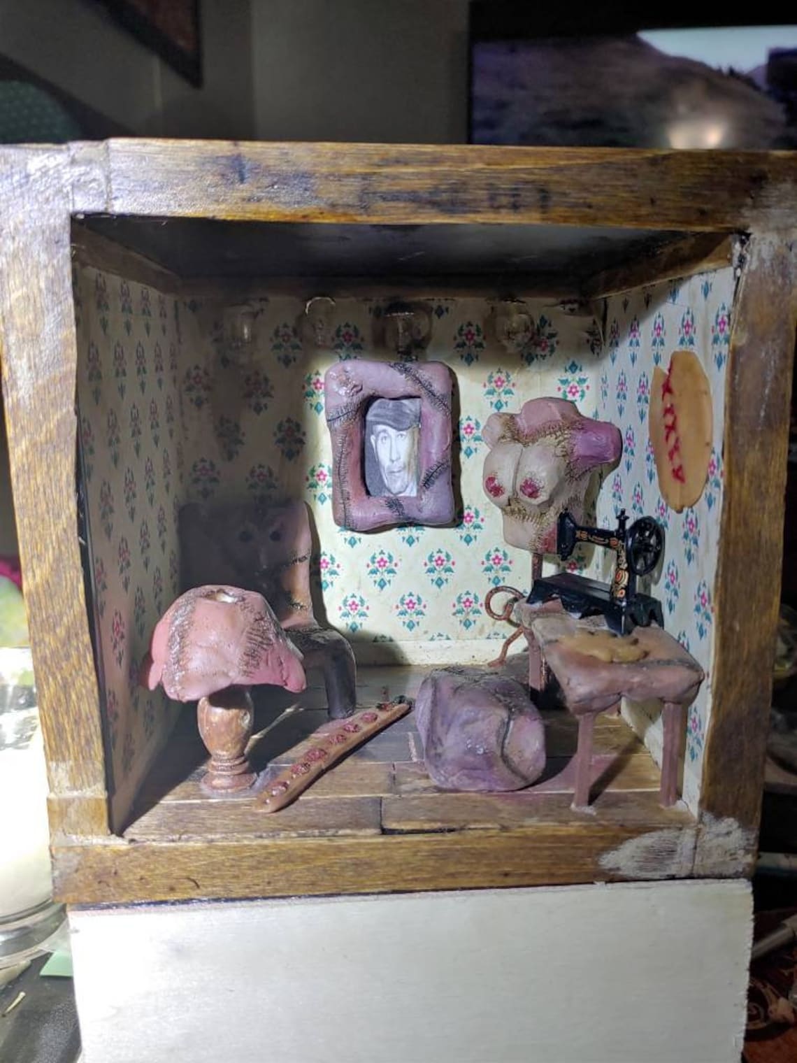 Ed Gein's Living Room | Etsy