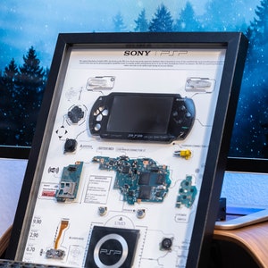 Disassembled PSP 1000 3000 With Frame, Disassemble Art, Sony ...