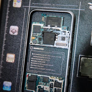 Collector's Series Disassembled iPhone 1st Gen Art With Frame ...