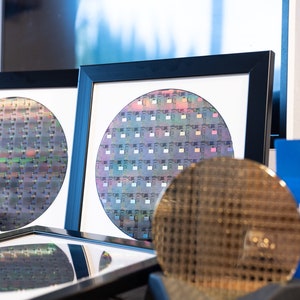 Silicon Wafer for Intel CPU & Computer Chips, Tech Art, Cool Home Wall ...