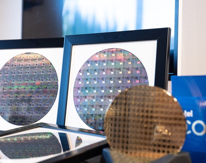 Silicon Wafer for Intel CPU & Computer Chips Tech Art Cool | Etsy