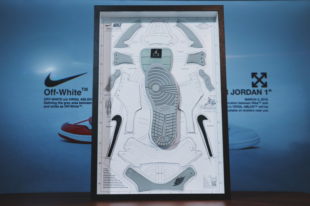 Disassembled Nike Air Jordan 1 Shoes, Disassemble AJ1 Basketball Shoes ...