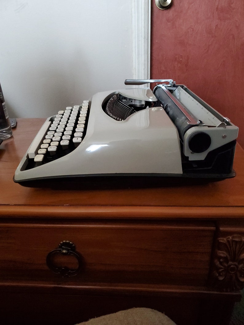 Remington Premier Typewriter - Etsy