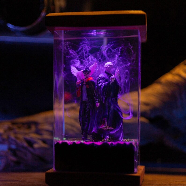 Harry Potter Vs Voldemort Resin Lamp – Handcrafted Magical Duel Night ...