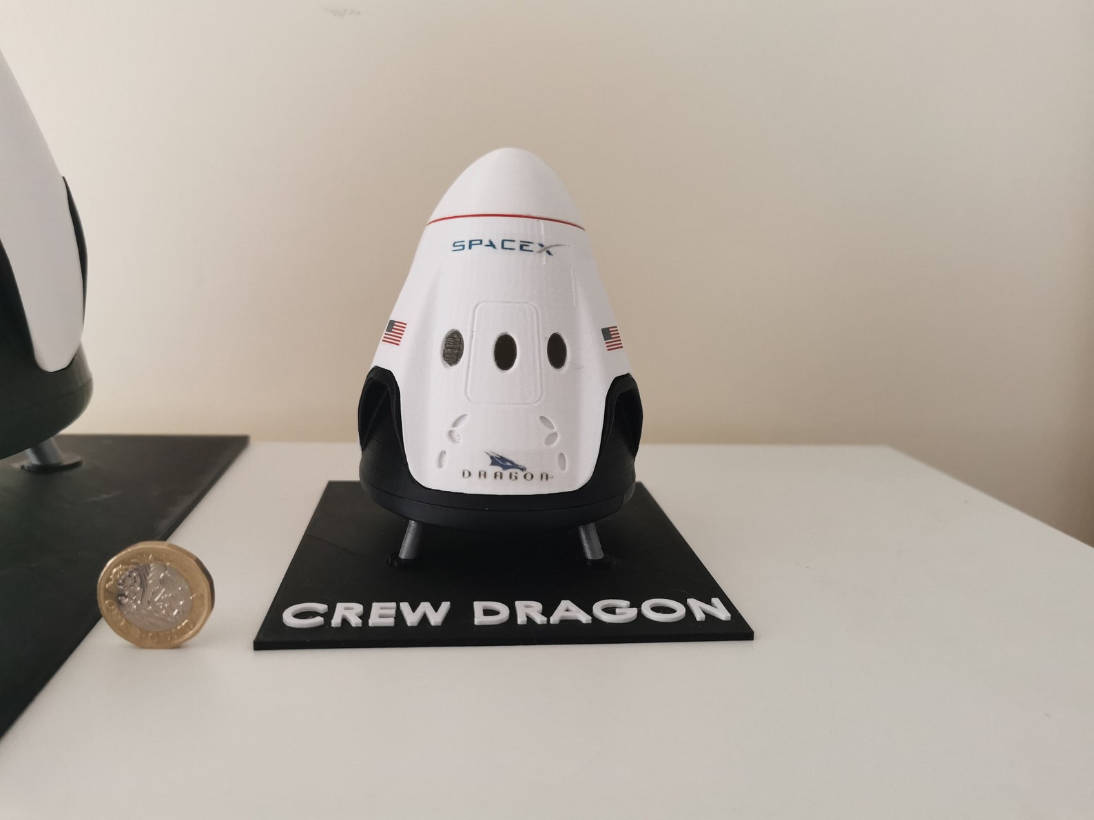 Spacex Falcon 9 Crew Dragon Capsule Display Rocket Nodel - Etsy UK