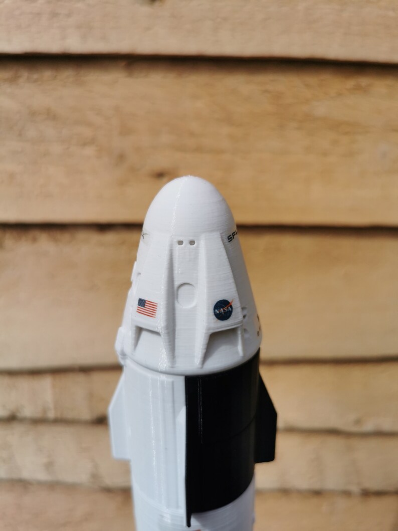 Spacex Falcon 9 Crew Dragon Capsule 1/76 84cm Display Model - Etsy UK