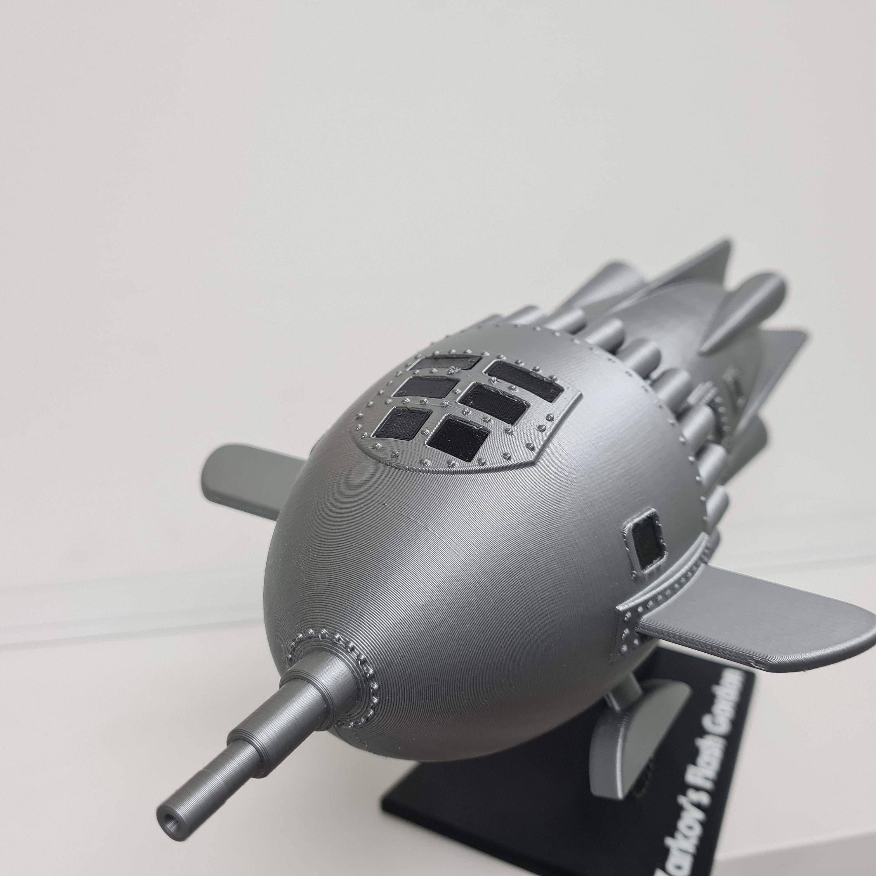 Flash Gordon Zarkov Rocket Ship Model 1:48 Scale 330mm 13 Inch Ireland ...