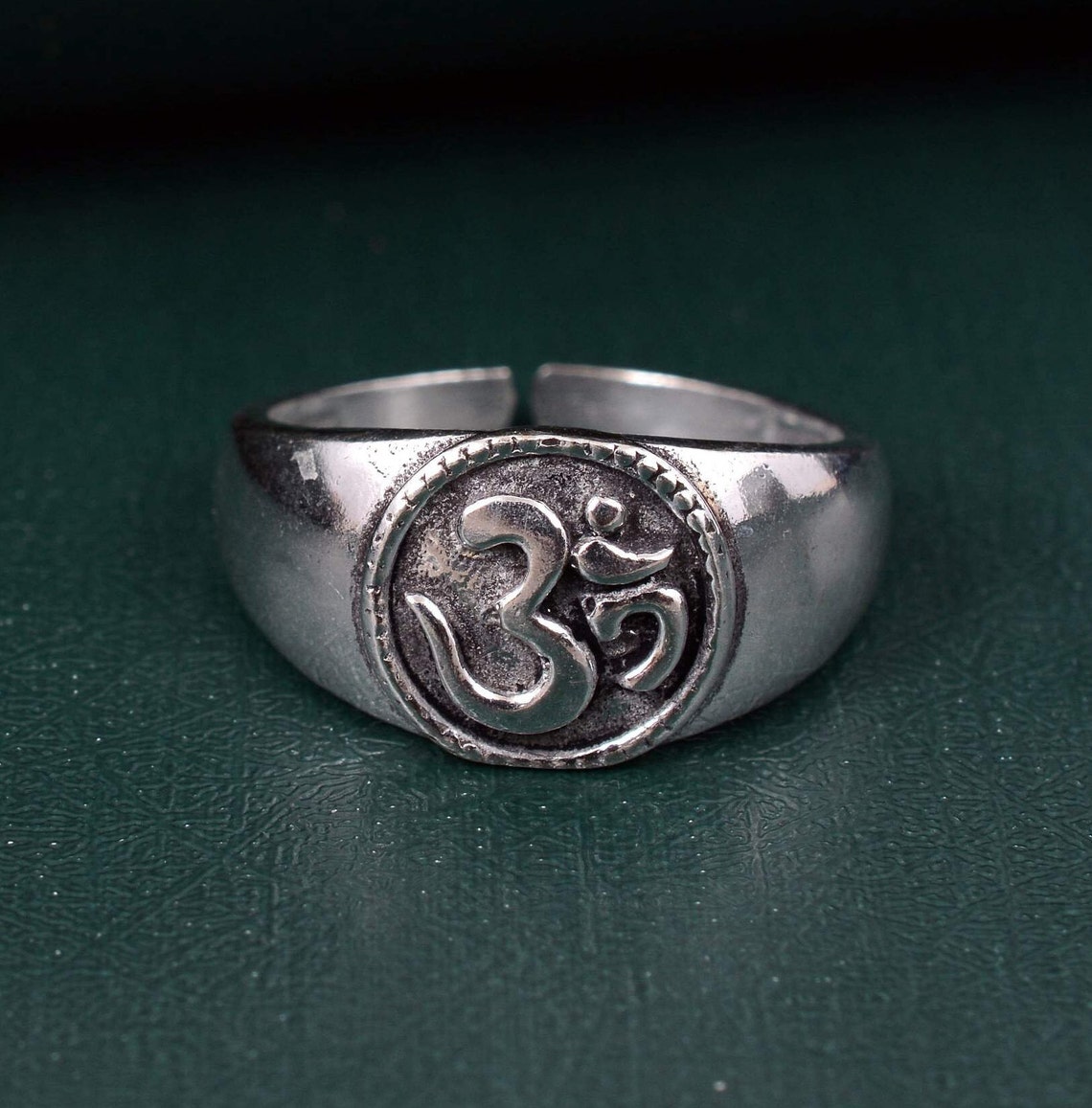 Om Ring Brass Ring Ohm Ring Om Signet Ring Vintage Ring - Etsy