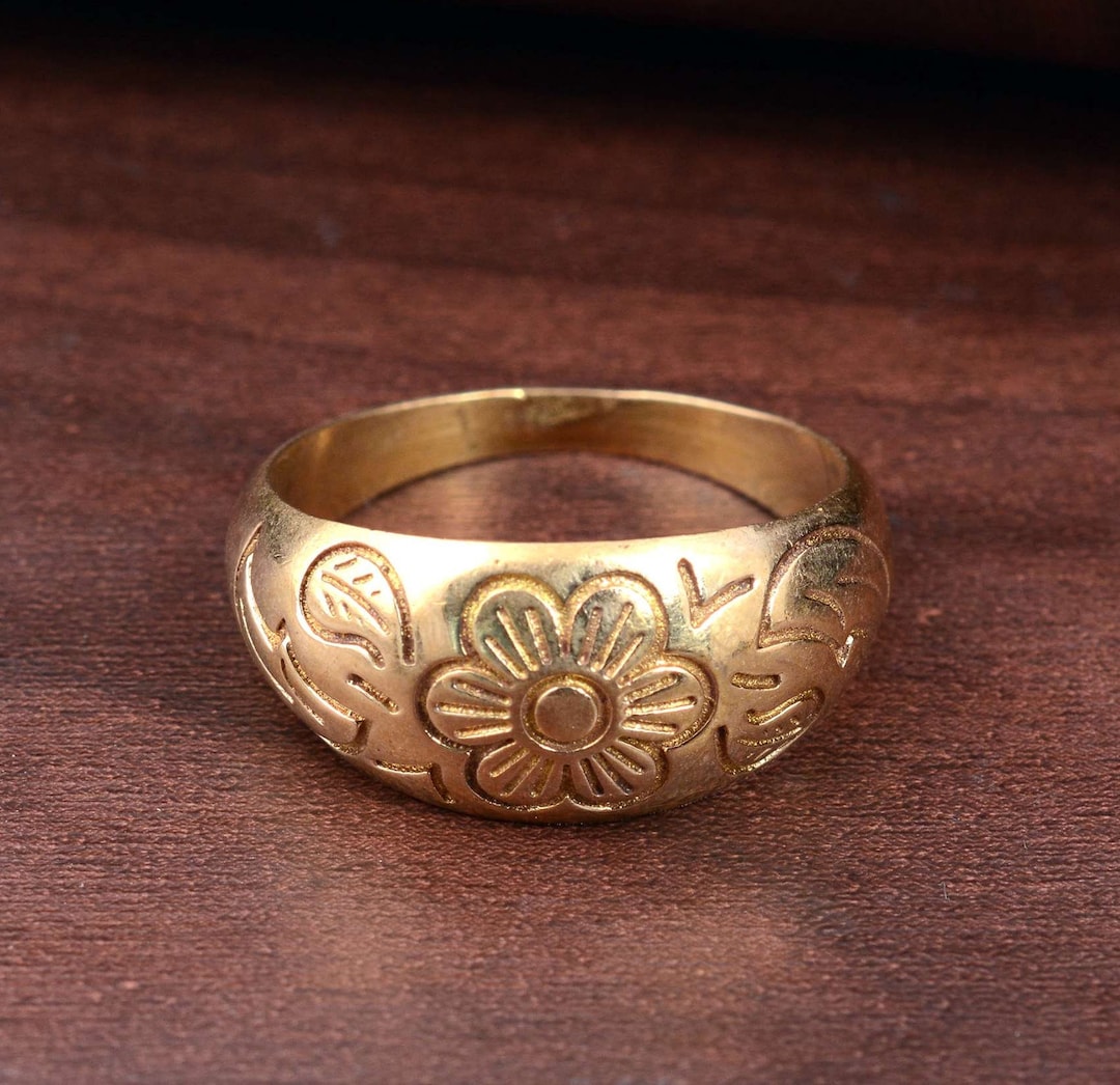 Engraved Flower Ring, Dome Ring, Vintage Jewelry, Vintage Ring, Floral ...