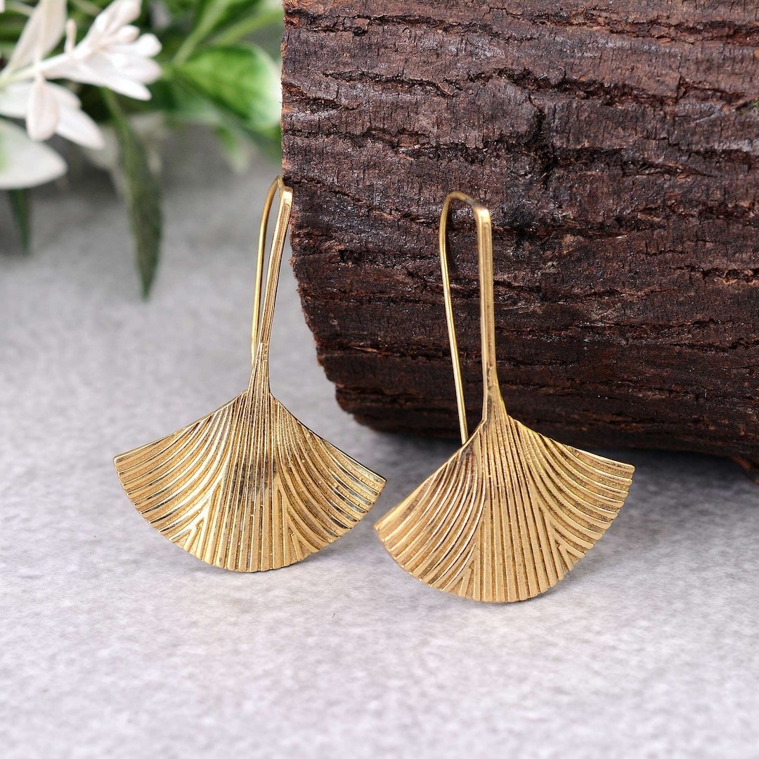 Fan Earrings, Minimalist Drop Earrings, Gold Triangle Fan Earrings, Art ...