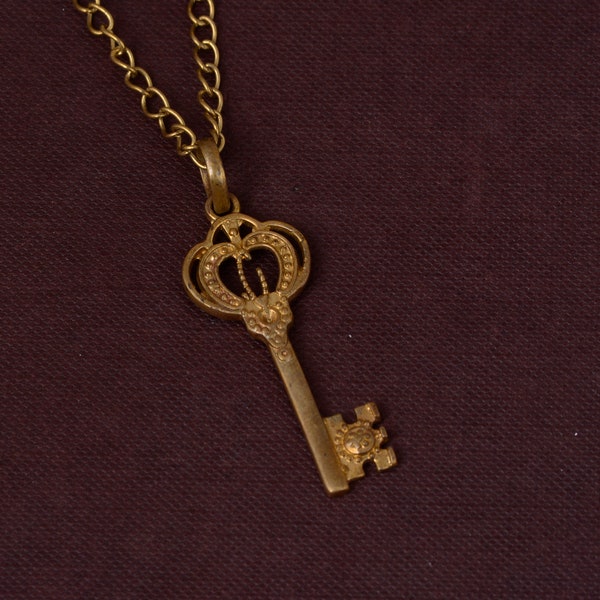Gold Key Necklace - Etsy