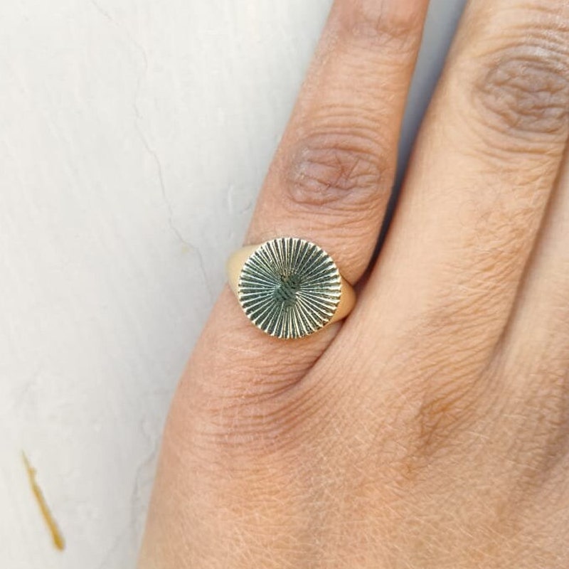 Sun Signet Ring - Etsy