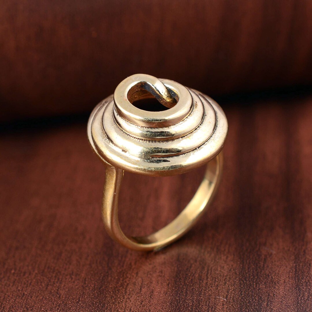 Spiral Ring, Hypnotic Ring, Spiral Brass Ring, Swirl Ring, Gold Wired ...