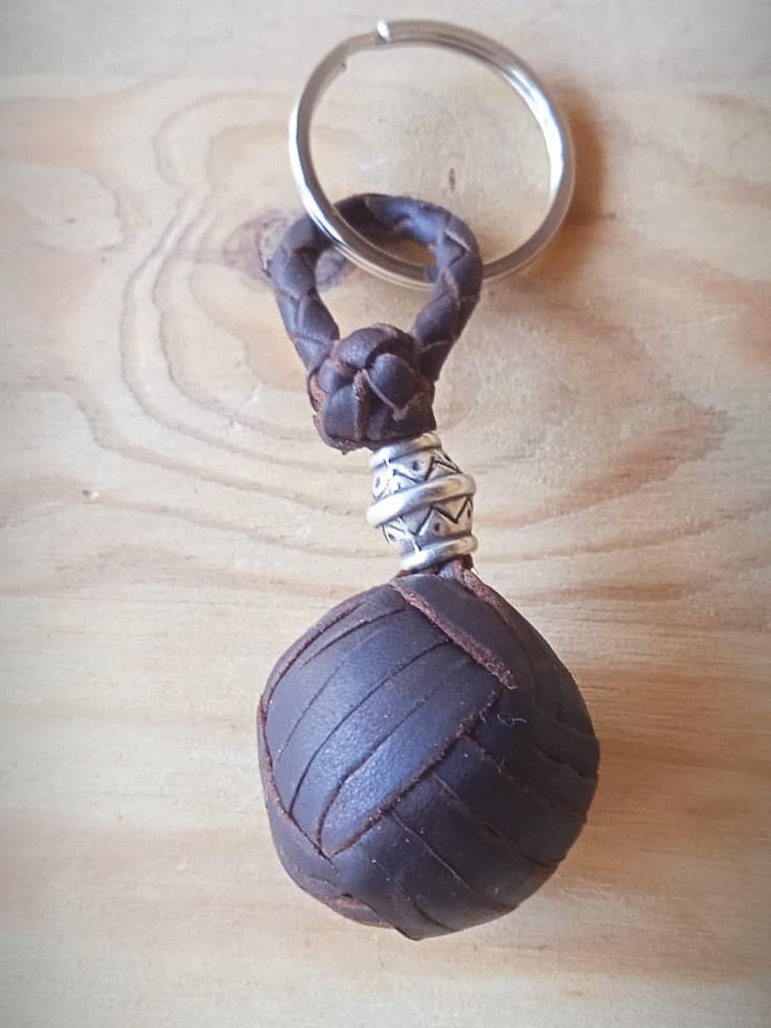 Floating Keychain, Leather Sailors Knot Keyholder, Monkey Fist Keychain ...