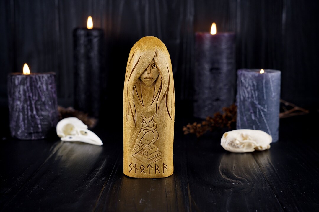 Snotra Goddess Statue, Wooden Statue, Custom Norse God Statue, Viking ...