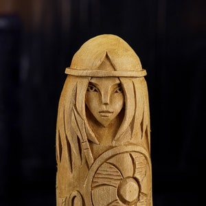 HLIN Norse Goddess, Hlin Wooden Statue, Custom Norse Goddess Statue ...