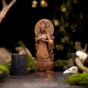 Ceridwen Wooden Statue, Irish Mythology , Celtic Goddess Statue ...