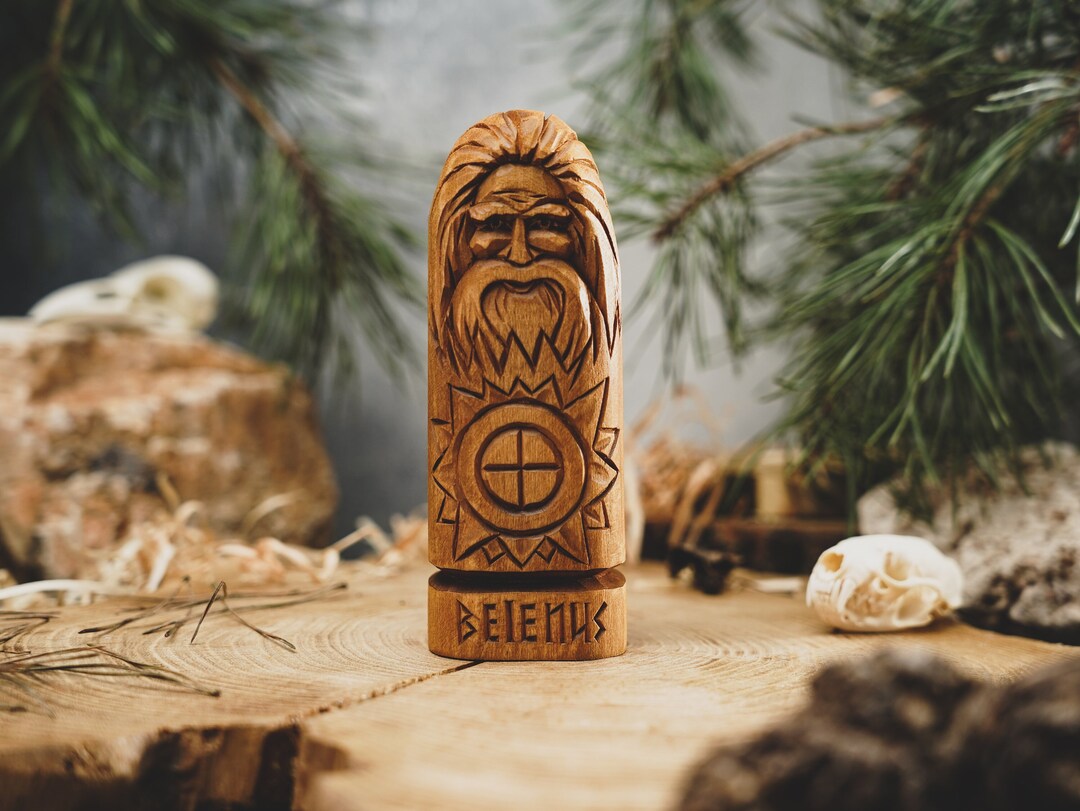 Estatua del dios BELENUS, mitología celta, estatua celta, paganos ...