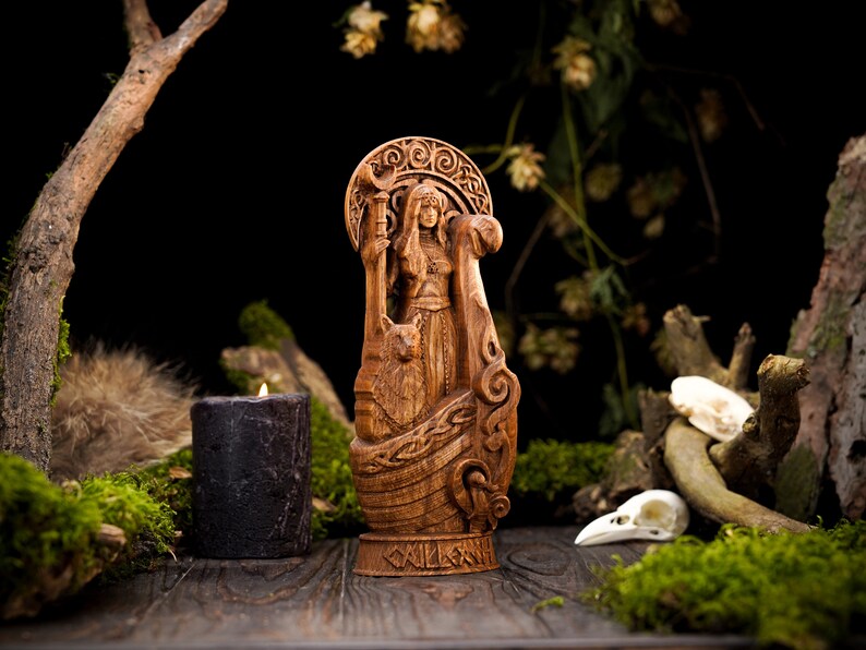 Cailleach Celtic Statue, Cailleach Irish Goddess, Cailleach Goddess ...