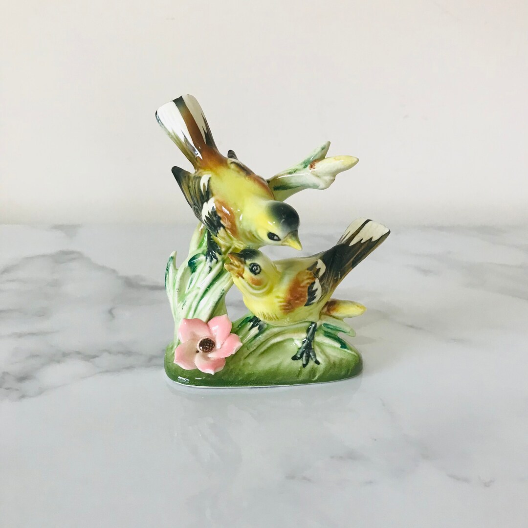 Vintage Gold Finch Bird Figurine Porcelain From Japan - Etsy