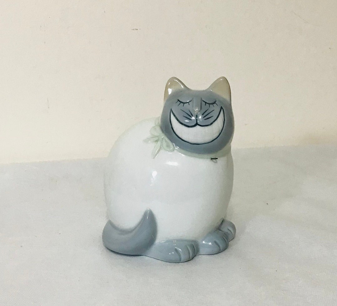 Cat Music Box Toyo Japan / Vintage Cat Music Box / Vintage Cat Figurine ...