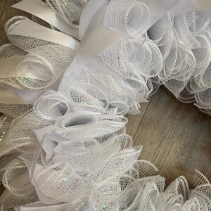 White Love Infinity Wreath - Etsy