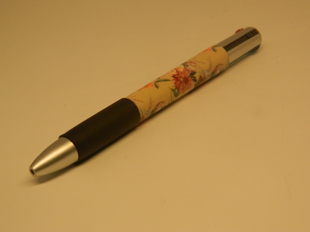 Four Color Ballpoint Pen Retro 1970s-floral-patterned Four-color ...