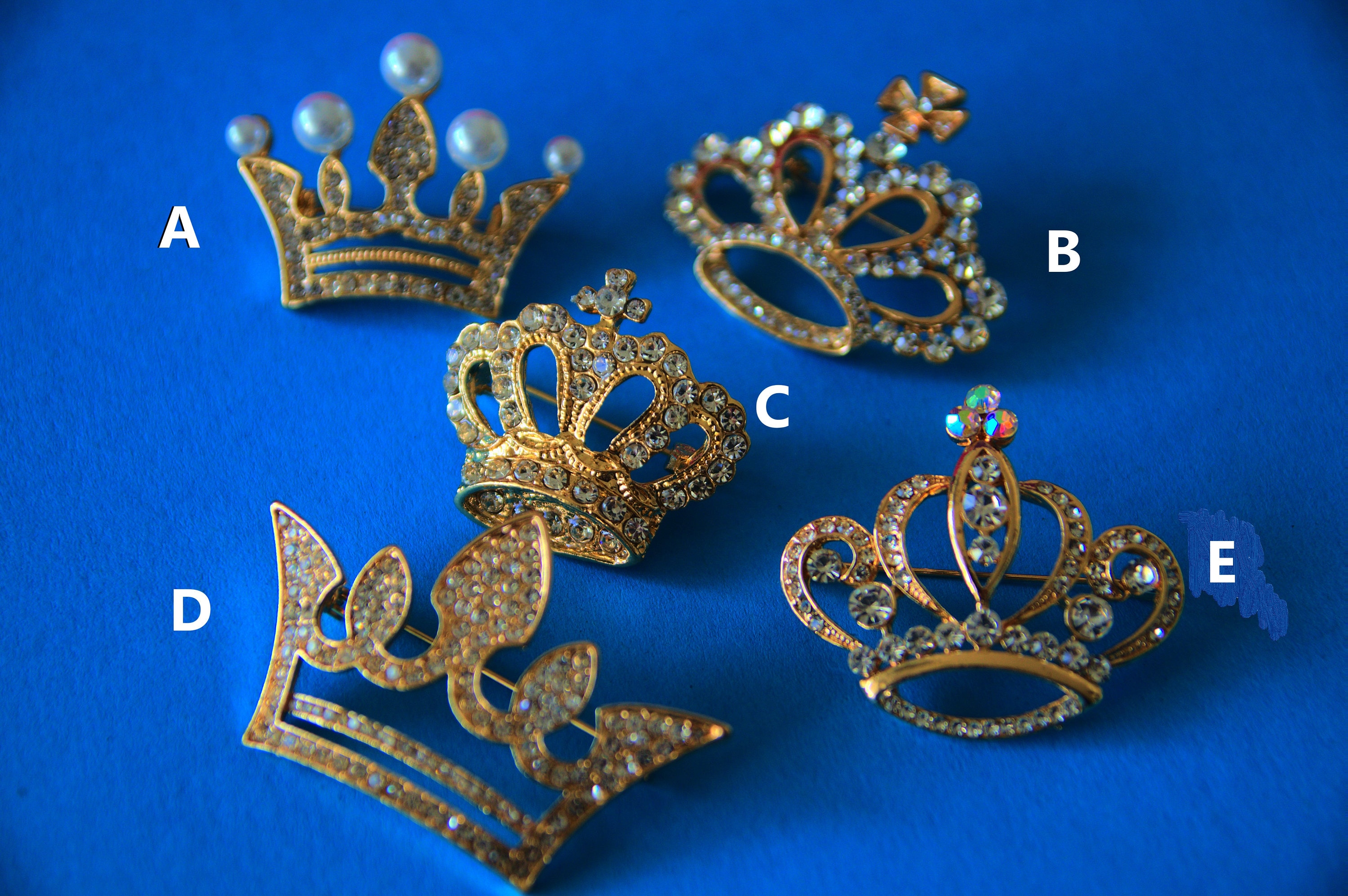 Royalty Pin Krone Pin Royal Crown - Etsy UK