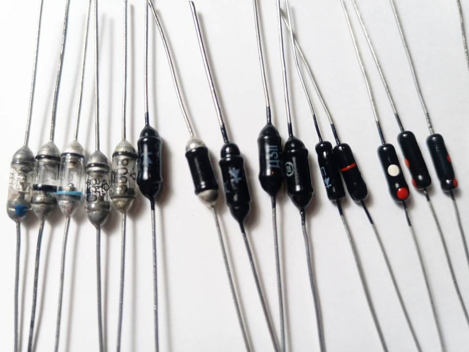 Rare Germanium Diode Collection of High Quality Genuine Germanium ...