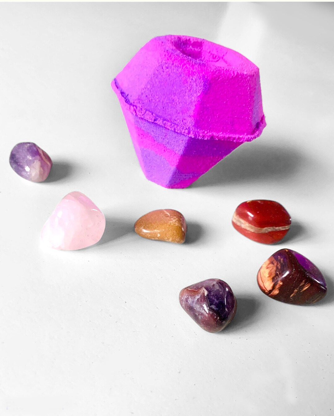 Diamond Bath Bomb With Surprise Healing Crystal | Vegan, Joyous Scent ...