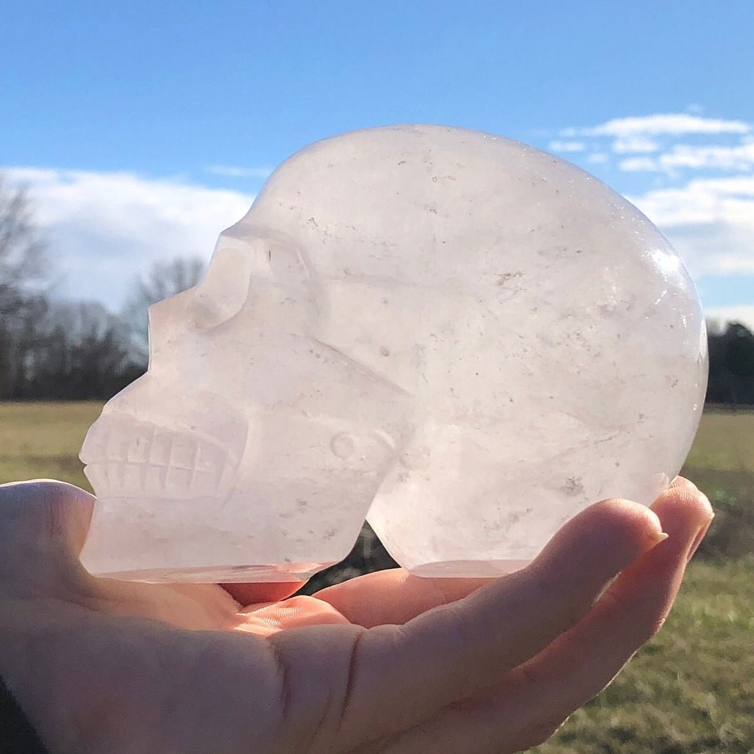 Clear Quartz Skull: Channeling Clarity and Metaphysical Wisdom Amplify ...