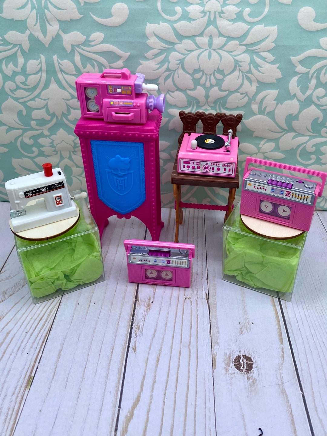 Barbie Sized Wind up Housewares - Sewing Machine, Barbie Record Player ...