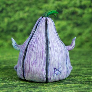 Custom Vampire Garlic Weird Creepy Cute Figurine. Shelf Decor Original ...