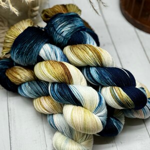 Dragonfly in Amber - Blue, Green, Gold, Hand Dyed Superwash Merino ...