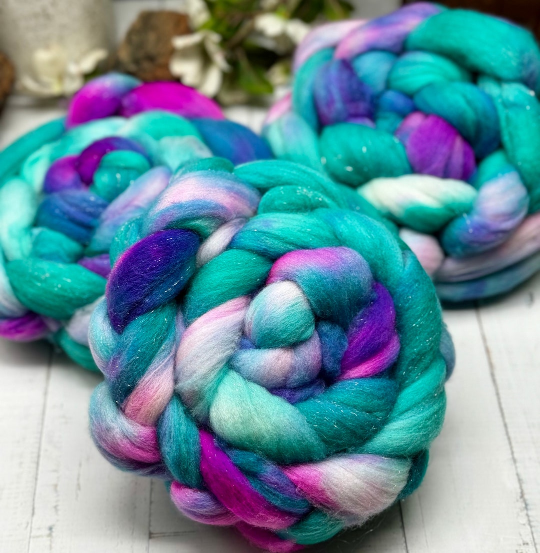 Spread Your Wings - Wool for Spinning/felting, Wool Roving, Hand Dyed ...