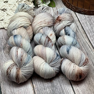 Pebbles on the Beach Single Ply, Non-superwash, 100% Organic Merino ...