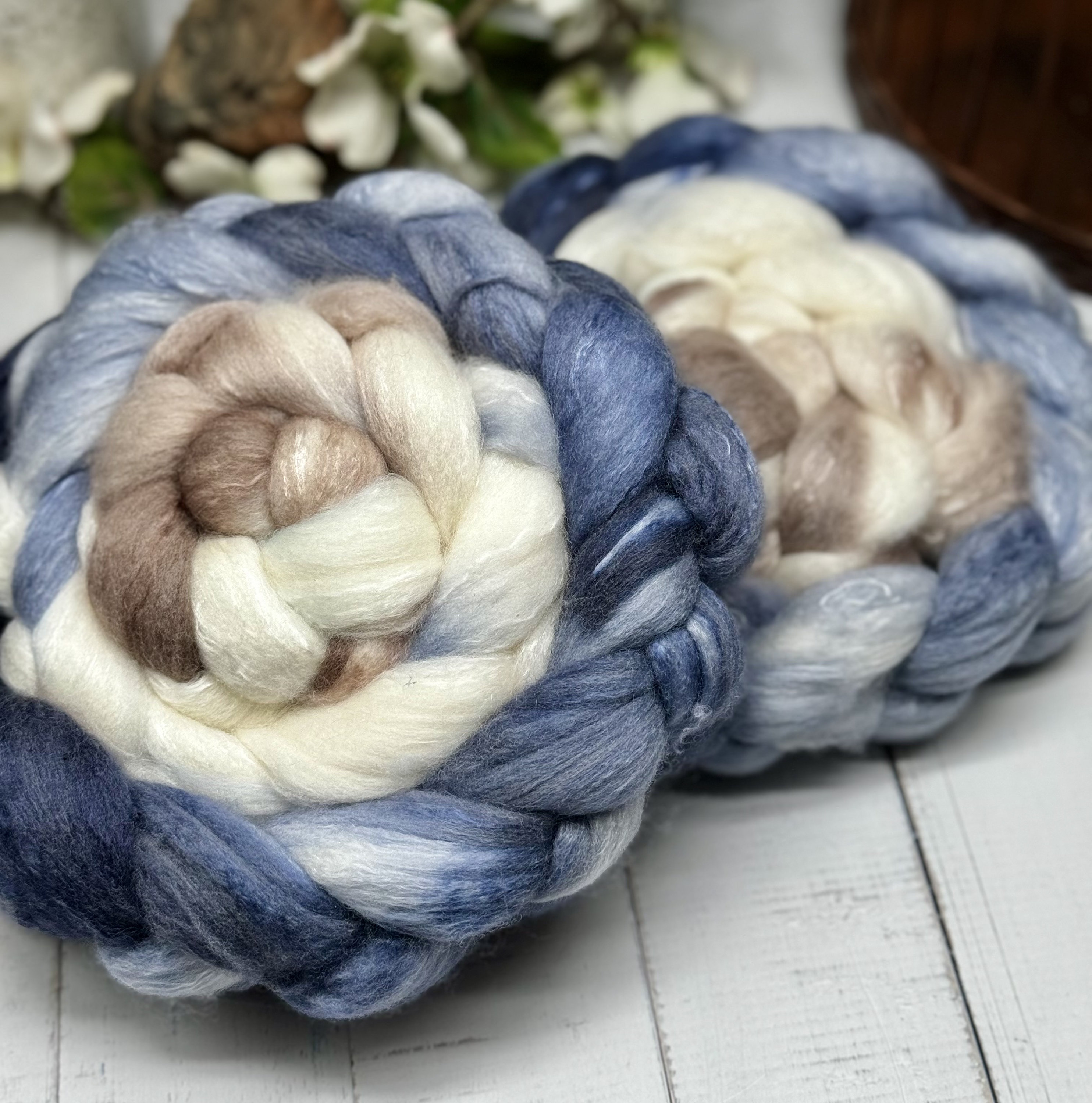 A Hopeless Heart - Wool for Spinning/felting, Wool Roving, Hand Dyed ...