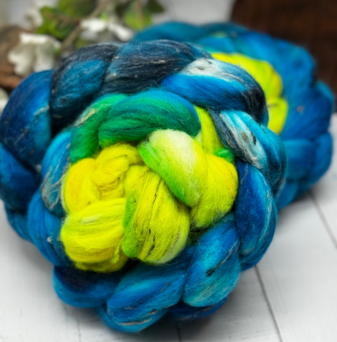 Electric Eel - Wool for Spinning and Felting, Wool Roving, Hand Dyed ...