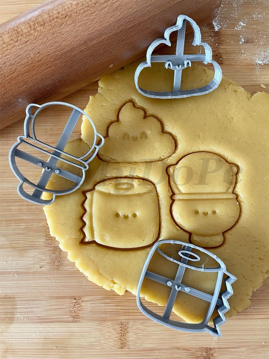 Poo Cookie Cutter, Toilet Paper Cookie Cutter | Friendship Cookie ...