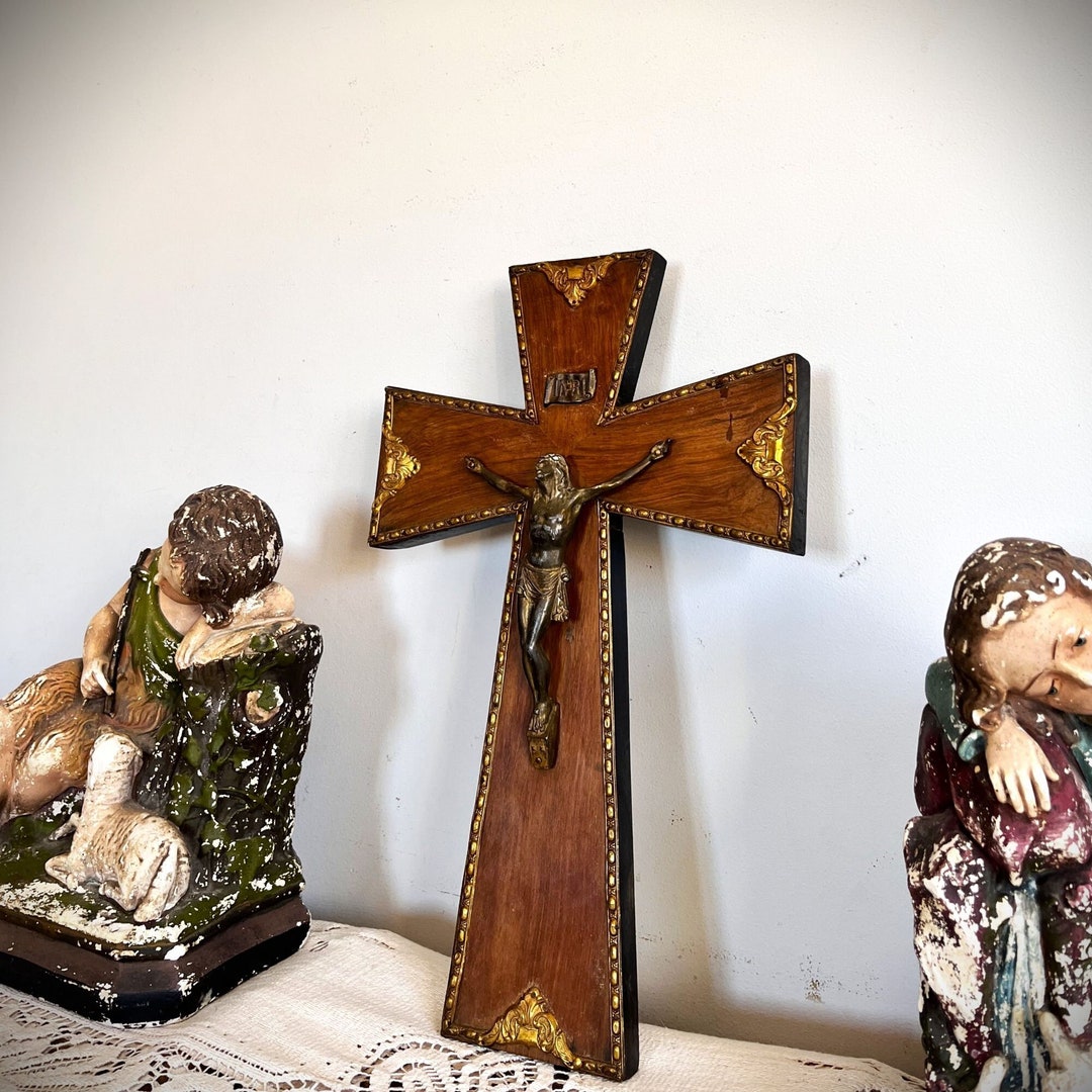 Antique Large Wood Crucifix With Jesus Christ Figure, Catholic Bedroom ...