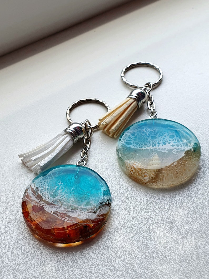 Round Key Chain With Natural Shells From Epoxy Resin , With Tassel ...