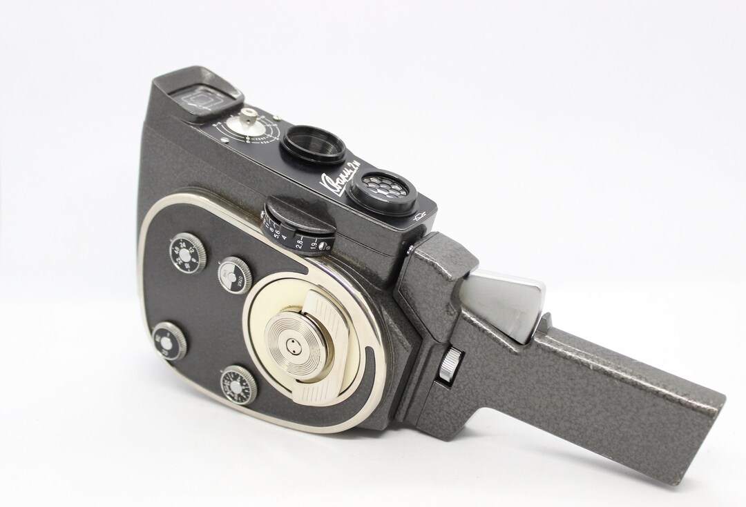 Vintage Mechanical Video Camera Quartz 2M / Soviet Movie Camera 2x8mm ...