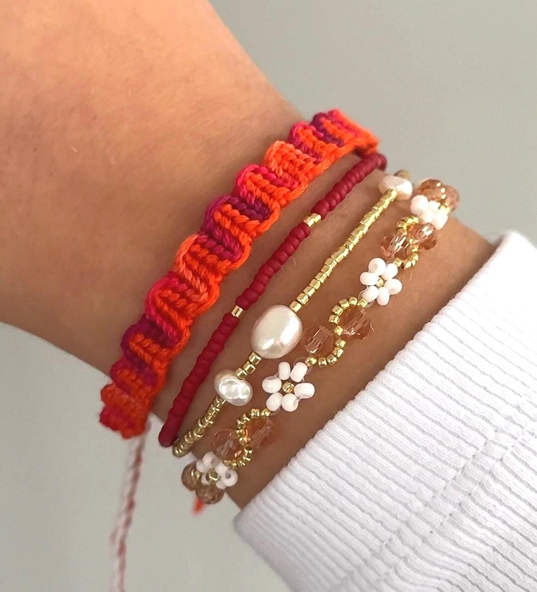 ORANGE THREAD BRACELET. Bright Orange Ombré Vertical Wave Pattern. Dmc ...