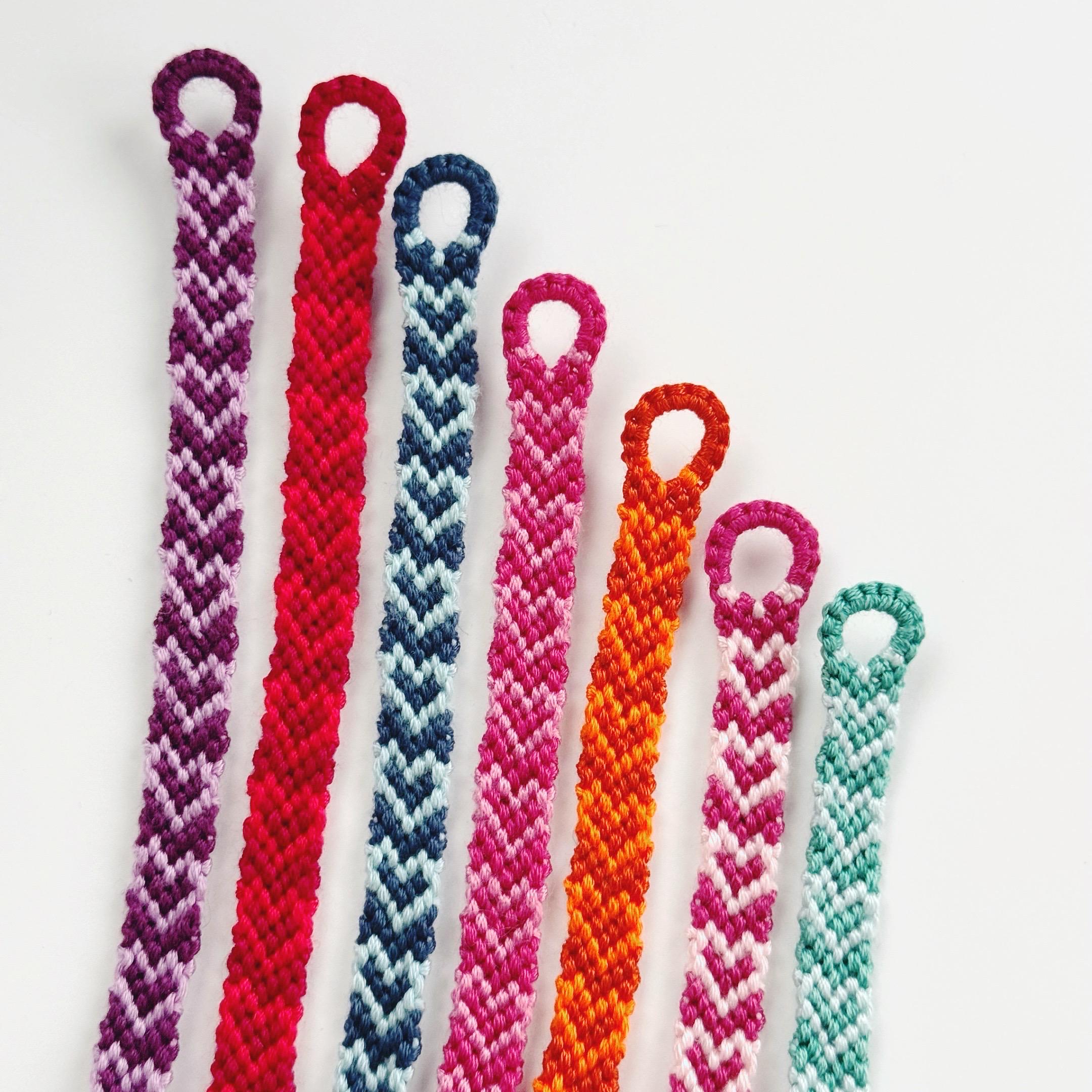 THREAD Friendship Bracelet. Two Toned COLOURED HEART Chevron Design ...
