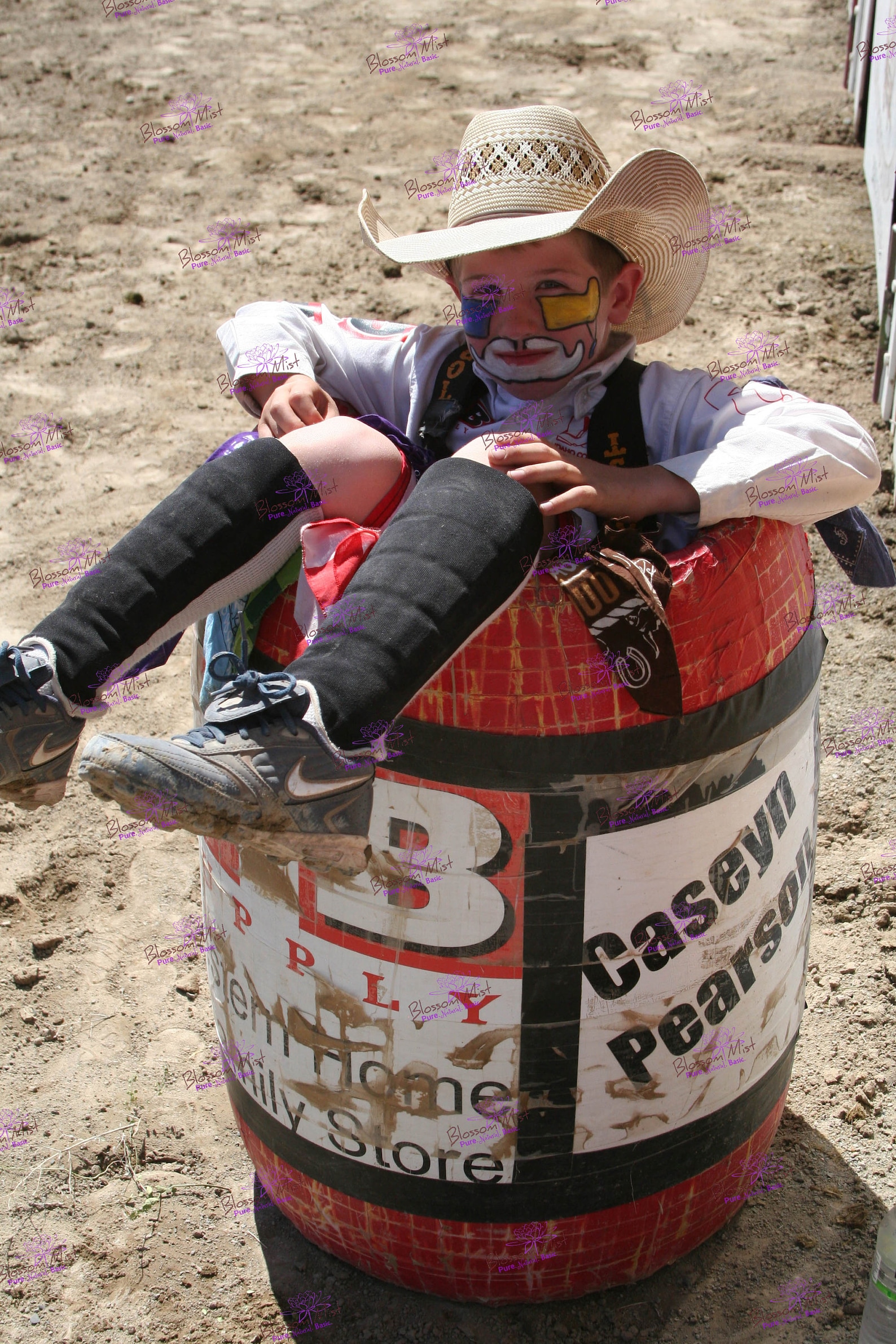 Little Rodeo clown on his barrel Photo Digital Download | Etsy