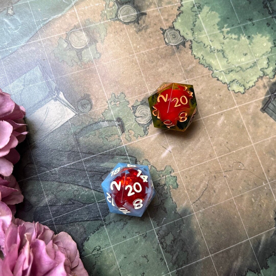 My Hero Academia Shoto & Hawks - D20 Liquid Core Resin Dice - Etsy