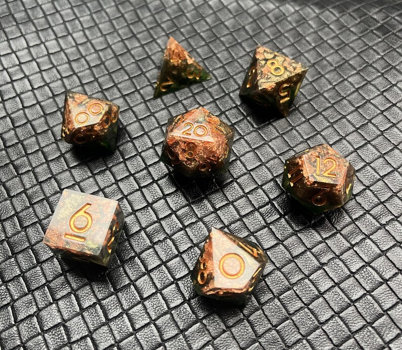 Baldur's Gate 3 Halsin Resin Dice Set - Etsy